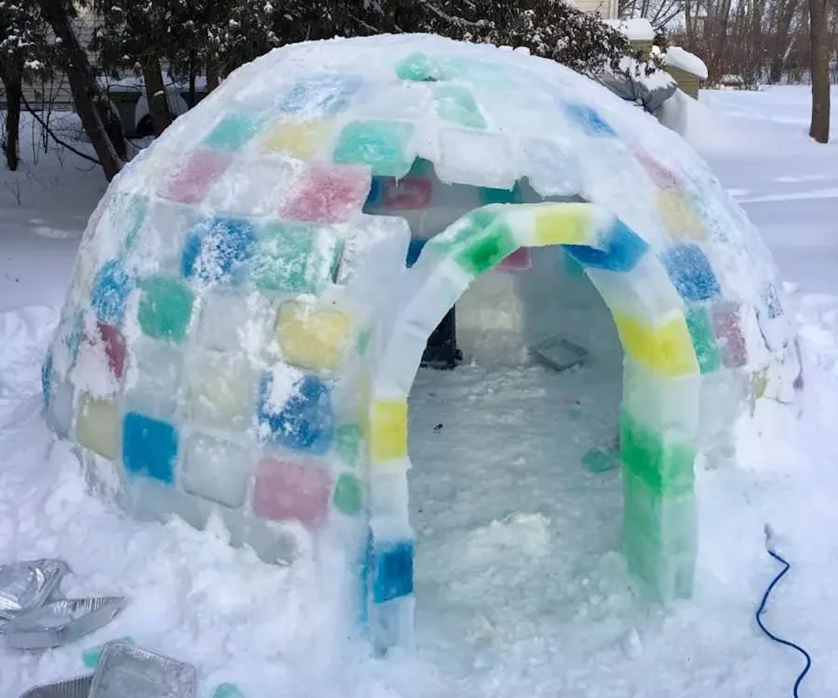 How to Build an Igloo: Step-by-Step Instructions - Outdoors with Bear ...