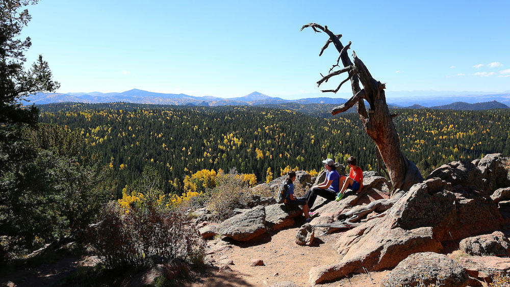 15 Best National and State Parks Near Denver, CO - Outdoors with Bear ...