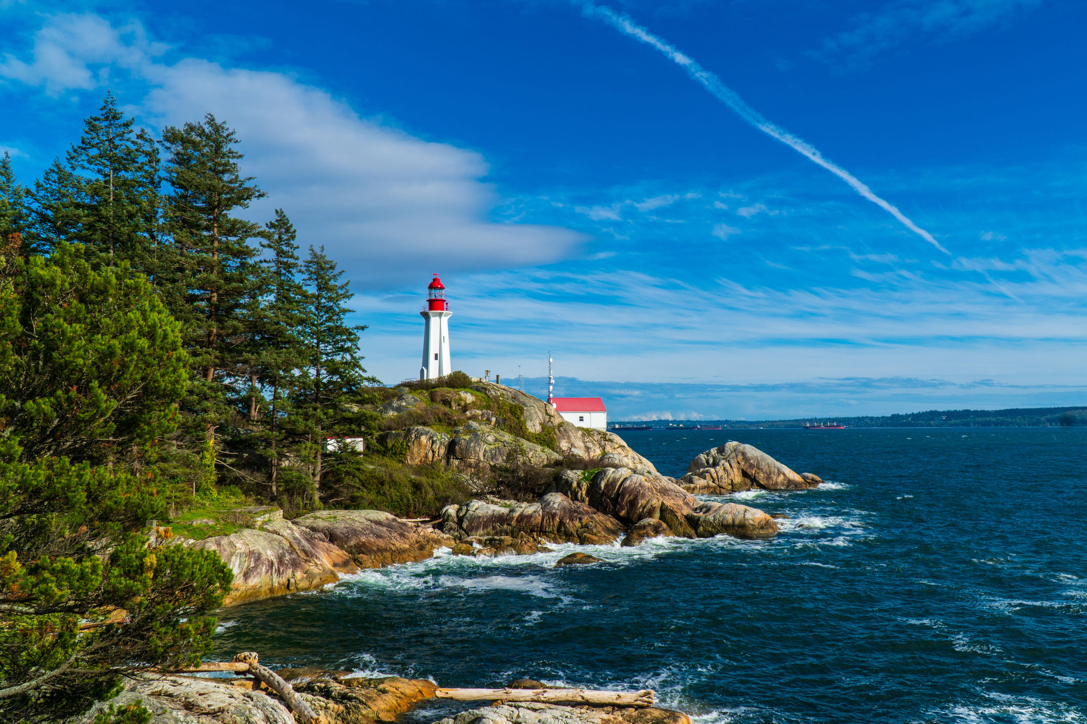 10 Gorgeous American Mountain Towns - Outdoors with Bear Grylls