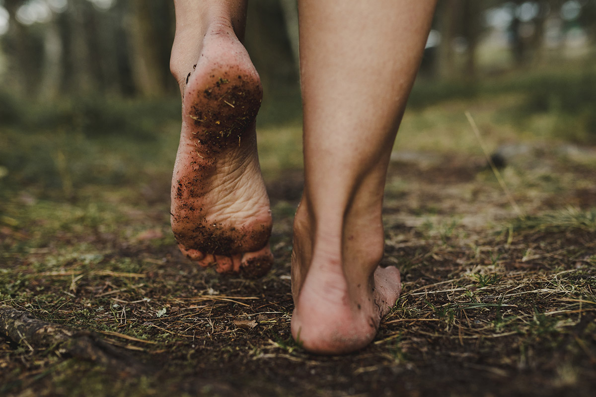 Science Behind Grounding: Why Going Barefoot Is Good for Your Body and ...