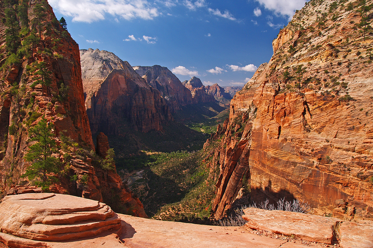 Craving Adrenaline? Here Are 7 of the Most Dangerous Hikes in the U.S ...