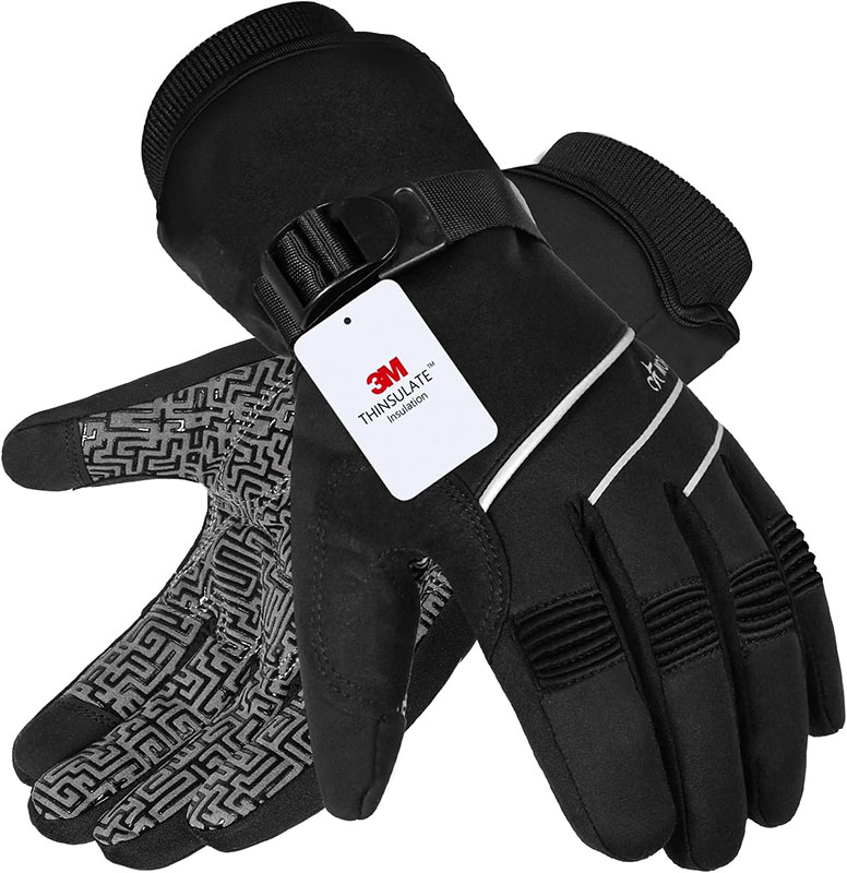 7 Best Hiking Gloves for 2024 - Outdoors with Bear Grylls
